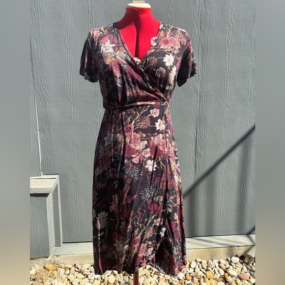 Peruvian Connection | Dresses | Peruvian Connection Short Sleeve Floral ...